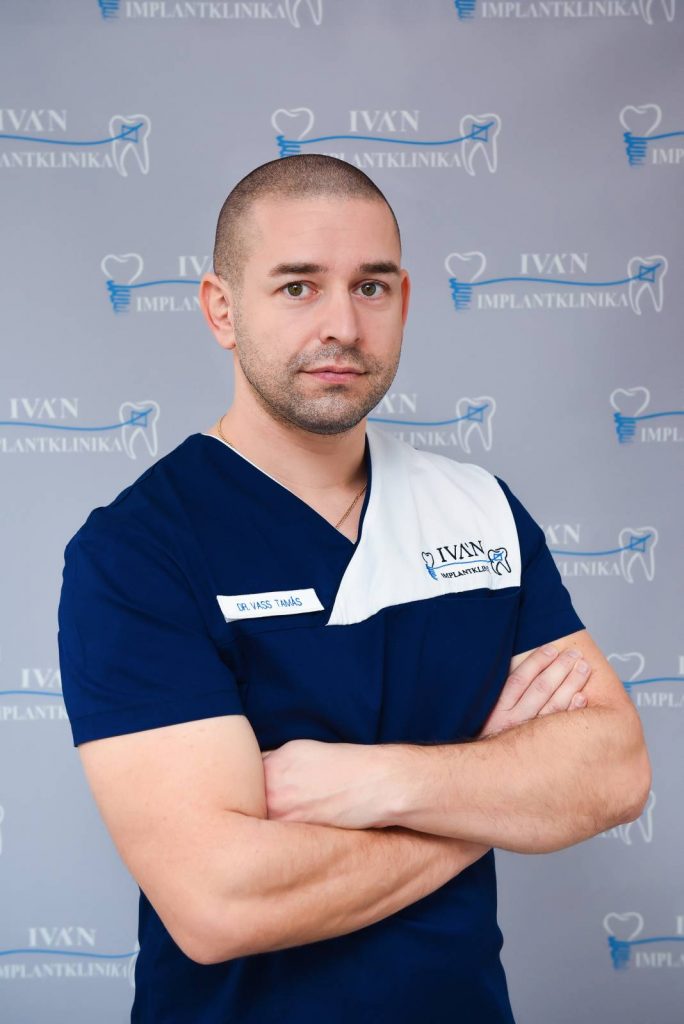 IVÁN Implantológia - » Dr. Vass Tamás